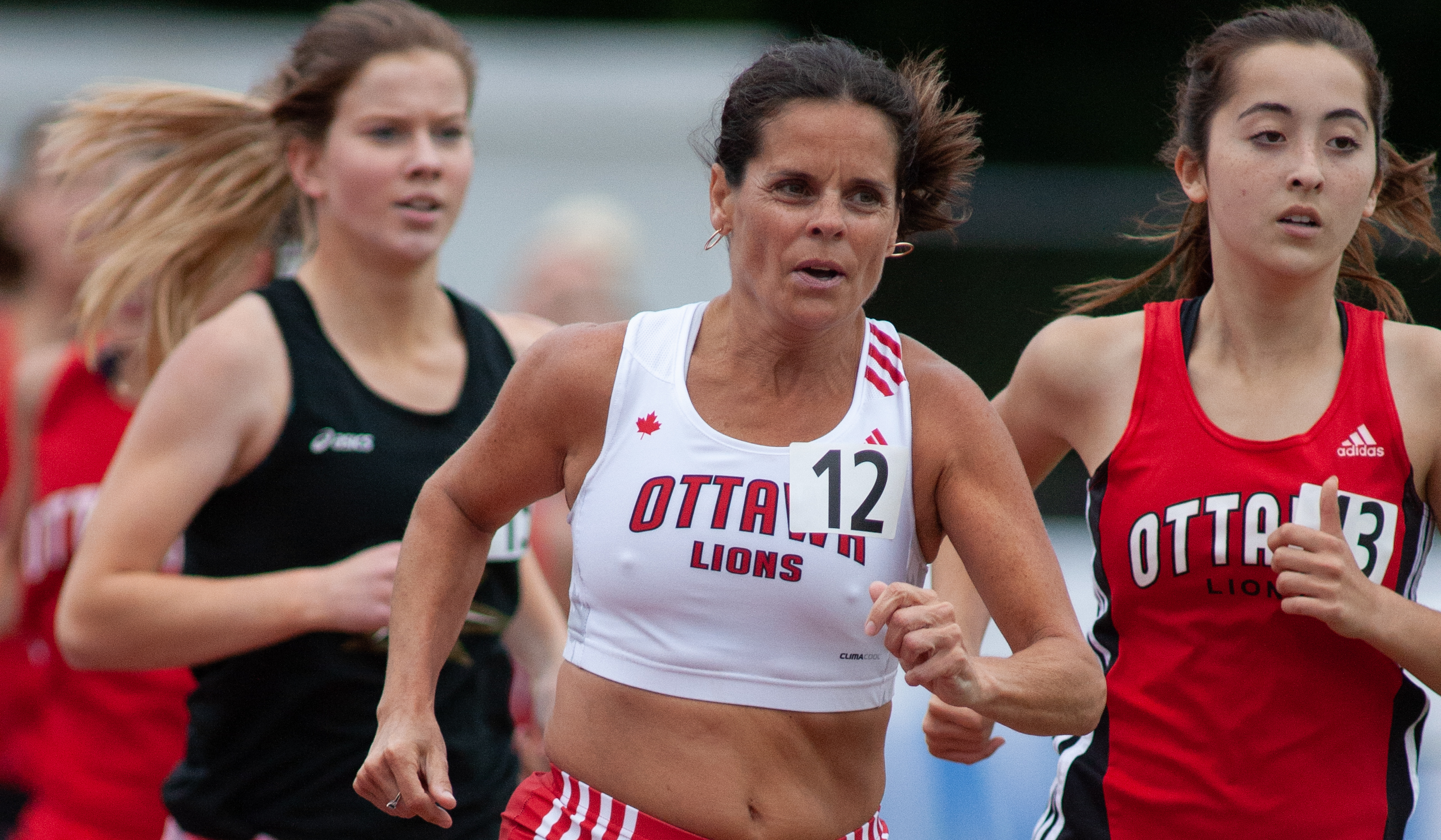 Maguire breaks records at Ontario championships - Ottawa Lions Track ...